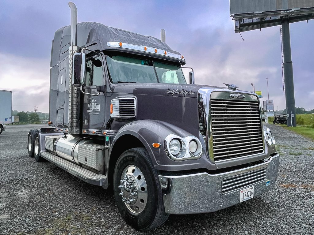 Trucks Available | My-Way Transportation, Inc.